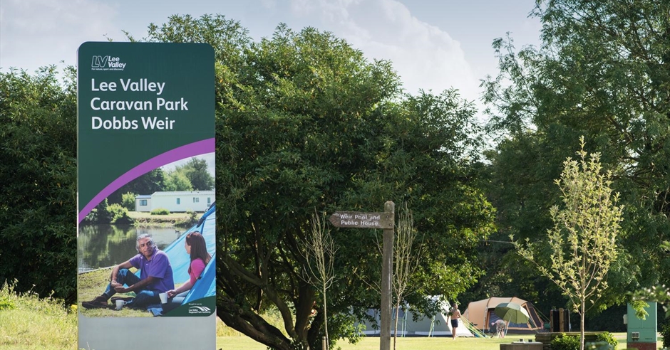Lee Valley Caravan Park, Dobbs Weir - Holiday, Touring & Camping Park ...