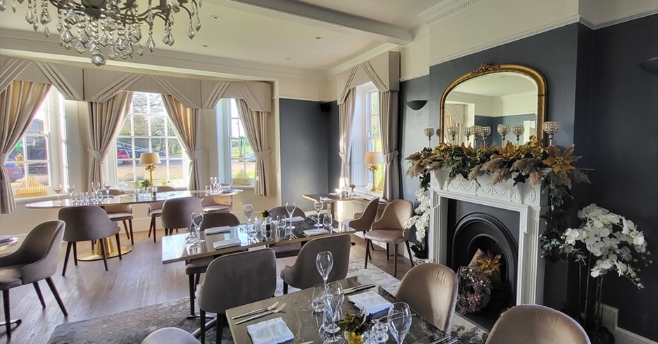 Downham Hall Restaurant - Restaurant in Downham, Billericay - Visit Essex