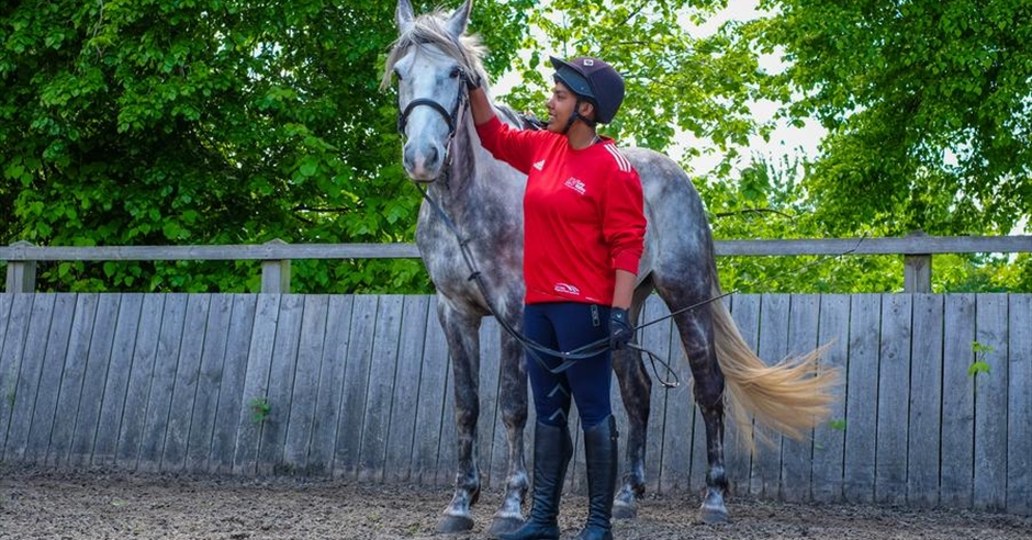 Lee Valley Riding Centre - Horse Riding in Leyton, Waltham Abbey ...