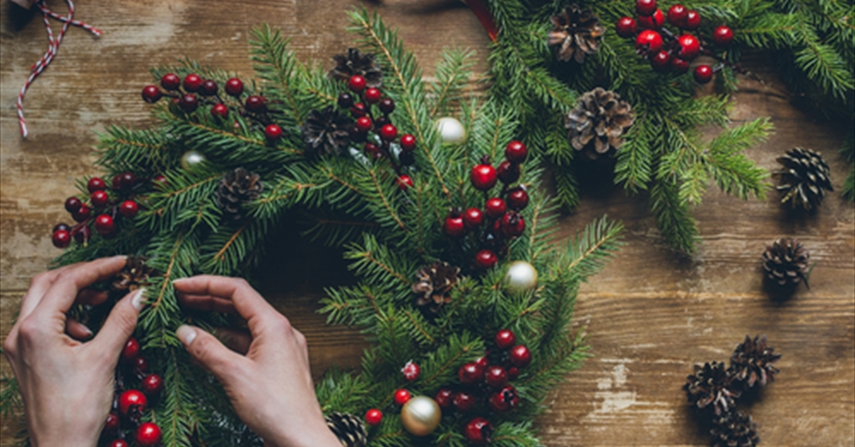 Christmas Wreath Workshop - Arts & Crafts Event in HALSTEAD, Halstead ...