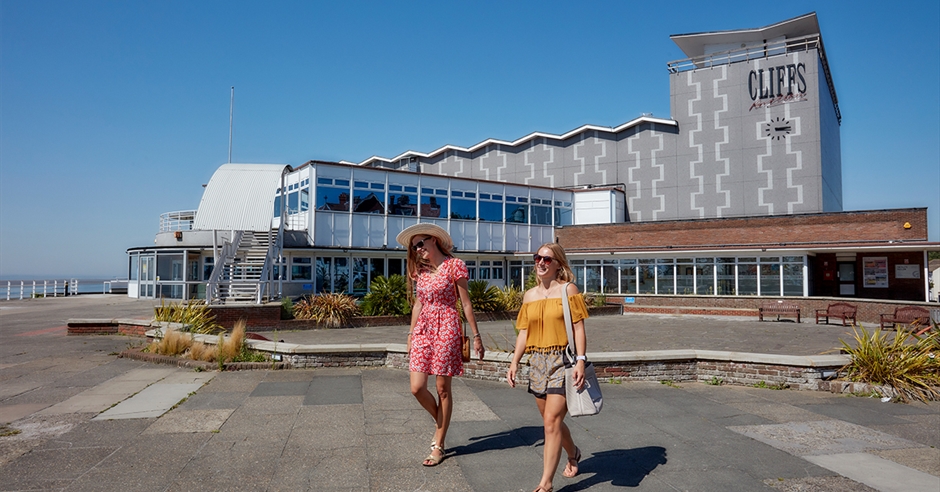 Cliffs Pavilion - Theatre in Southend, Southend-on-Sea - Visit Essex