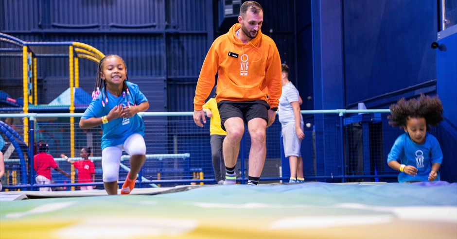 Oxygen Indoor Activity and Trampoline Park - Trampolining in Rayleigh ...