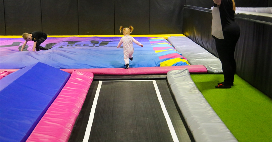 AirHop Trampoline Park Colchester - Children's Indoor Play Area in ...
