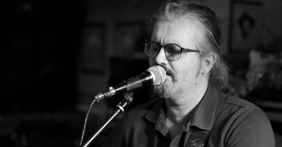 Dan Fraser at The Mighty Oak Tap Room - Music - Rock in Maldon, Maldon ...