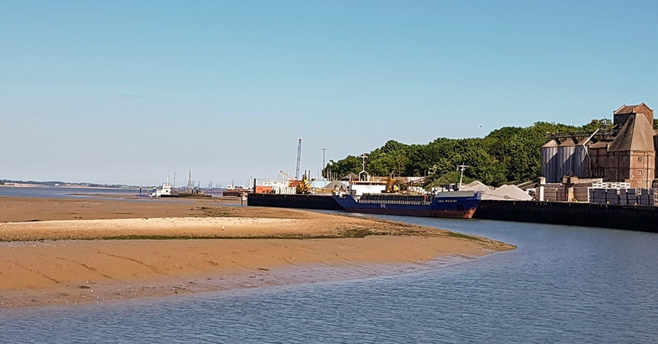 Mistley - Town in MANNINGTREE, Mistley - Visit Essex