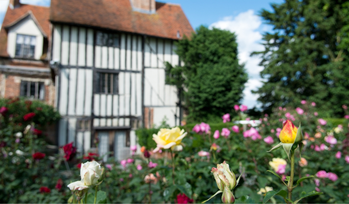 Beeleigh Abbey Gardens Open Days 2025 - Gardening Event in Maldon ...