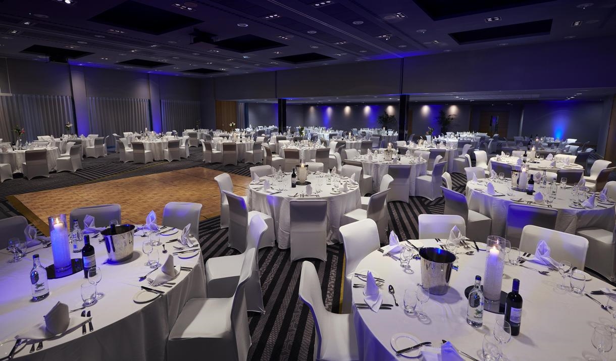 Radisson Blu London Stansted Corporate - Meeting Room in Stansted ...