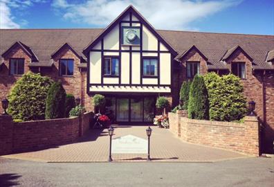 Courtyard by Marriott Exeter Sandy Park - Hotel in Exeter, Exeter ...