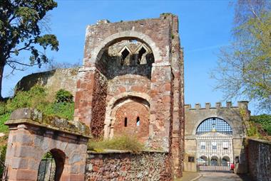 Exeter Tourist Information & Maps