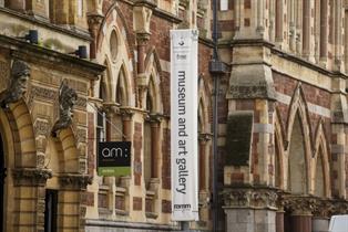 Explore 16 galleries at the Royal Albert Memorial Museum (RAMM ...