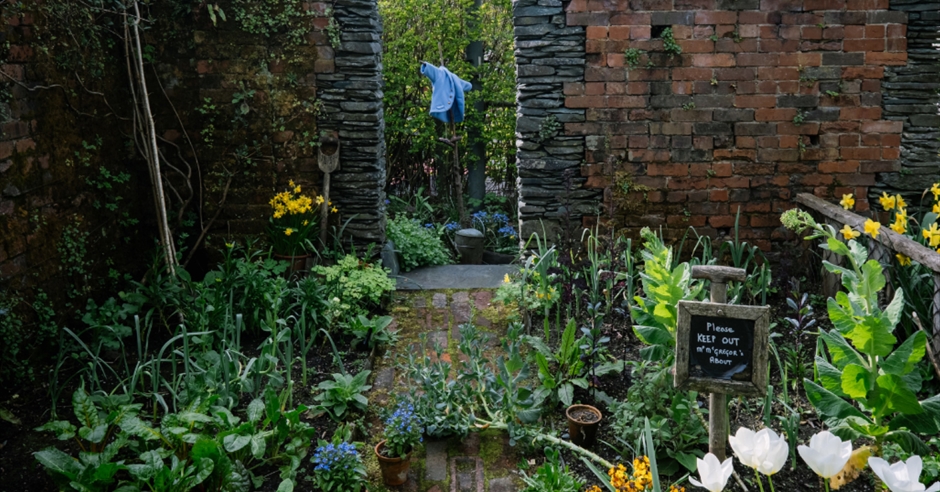 The Peter Rabbit Garden at The World of Beatrix Potter - Bowness-on ...