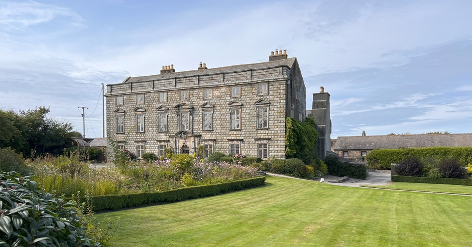 Dining at Moresby Hall Hotel - Whitehaven - Visit Lake District