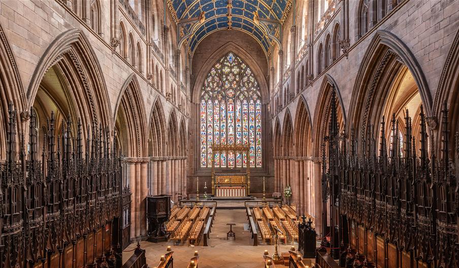 Carlisle Cathedral - Visit Lake District