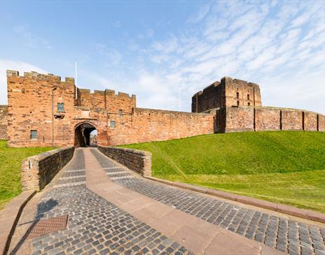 Carlisle & Hadrian's Wall - Explore Cumbria | Visit Lake District