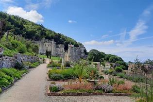 Gwrych Castle - Go North Wales