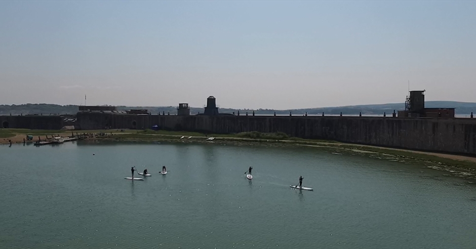 Stand Up Paddle Boarding Castle Experience - Visit Hampshire