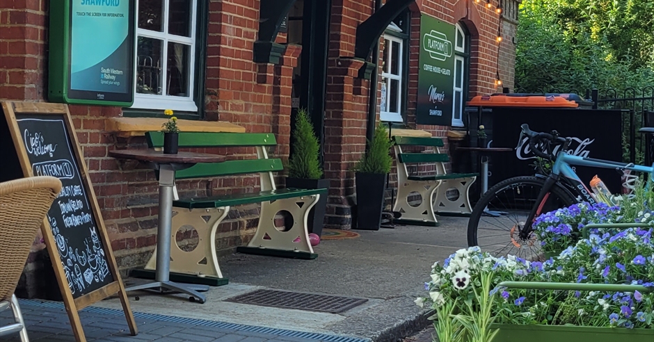Platform 1 Shawford - Winchester - Visit Hampshire