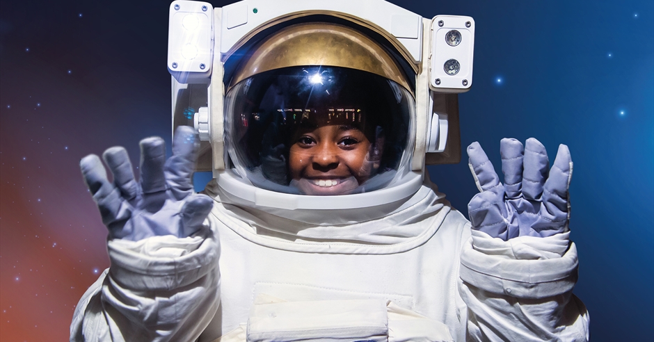 Destination Space at Winchester Science Centre and Planetarium - Visit ...