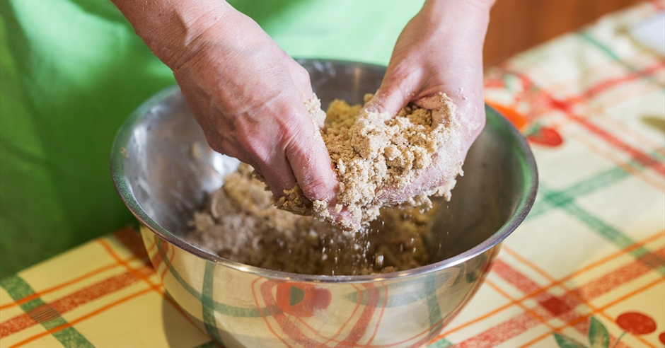 Summer Holiday Baking Demonstration at Winchester City Mill - Visit ...