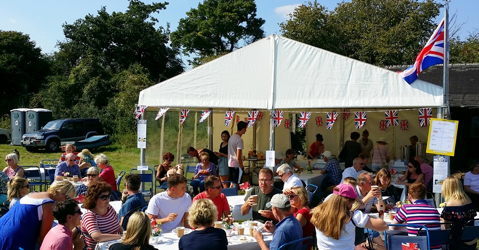 Bighton Fete - Visit Hampshire