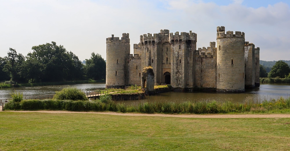 The Castle the King Built trail - Visit 1066 Country