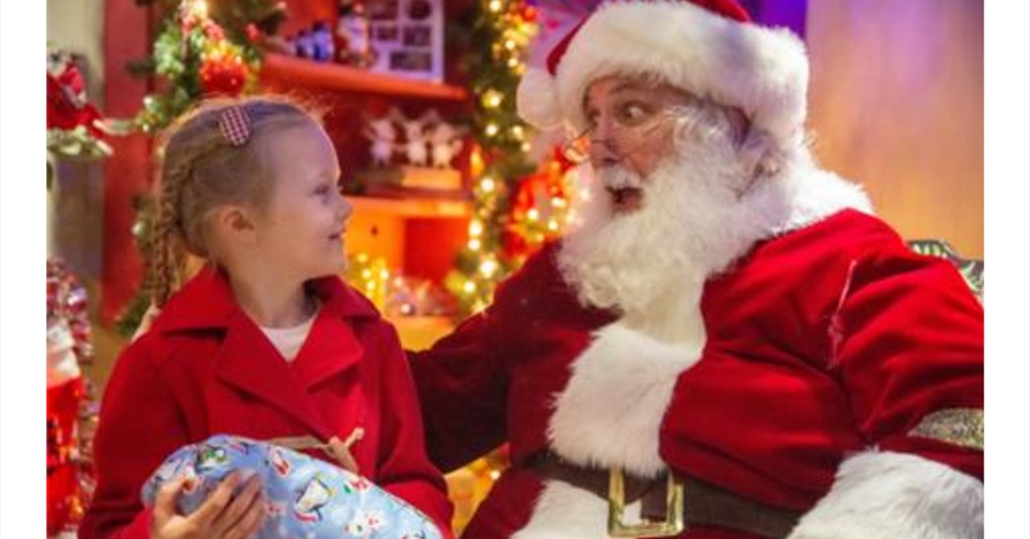 Christmas at Drusillas - Visit 1066 Country