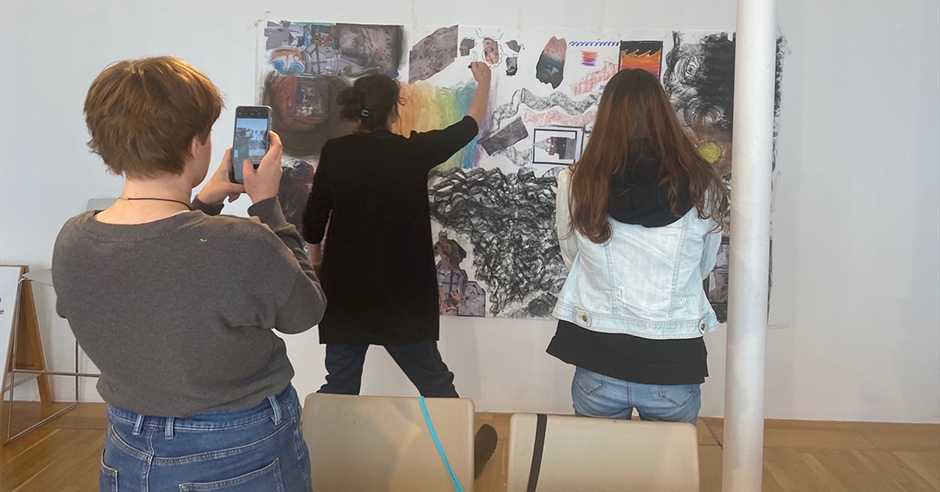 ArtLab Discovery College - Visit 1066 Country