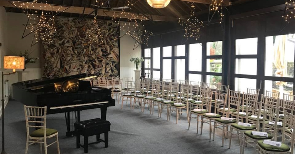 Song at Fairlight: Neil Balfour baritone - Visit 1066 Country