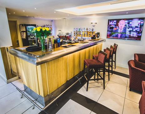Explore the Island's Restaurants