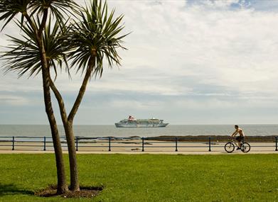 Douglas Promenade Heritage Walk - Visit Isle of Man