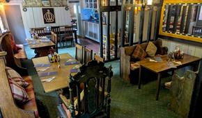 The Crown Inn - SHORWELL - Visit Isle Of Wight