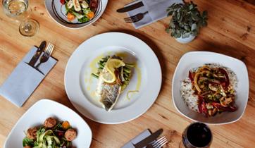 Pier View Pub and Kitchen - WEST COWES - Visit Isle Of Wight