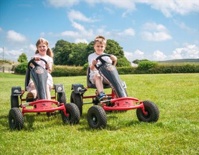 Animal and Farm Attractions