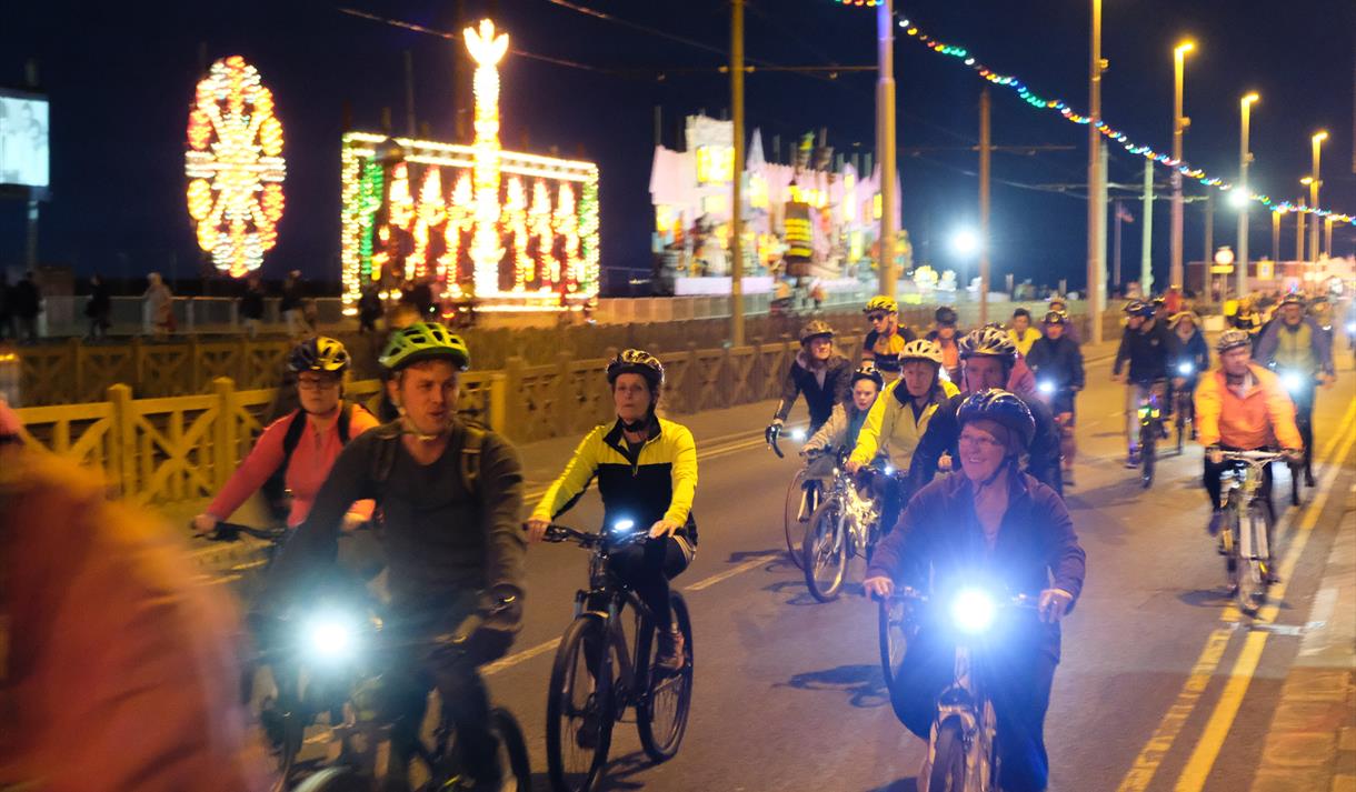 cycle blackpool illuminations