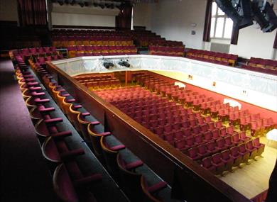 The Muni Theatre - Colne - Theatre in Colne, Colne - Visit Lancashire