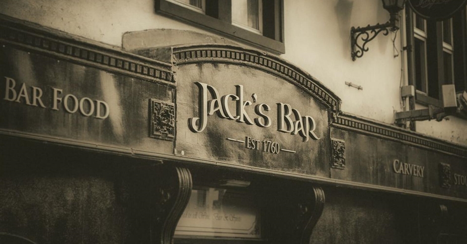 Walsh's Hotel - Hotel in Maghera, Maghera - Visit Mid Ulster