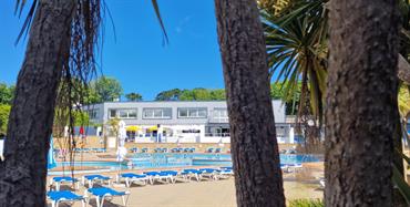 Oasis Fun Pools - Things to Do