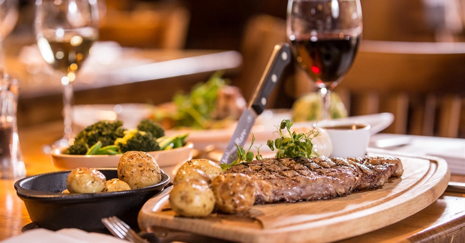 The Cultra Inn - Cultra - Discover Northern Ireland