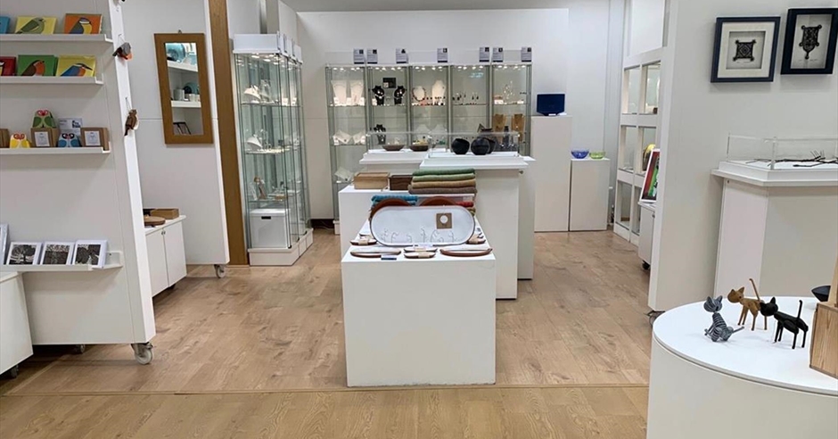 Craft NI Gallery - Belfast - Discover Northern Ireland
