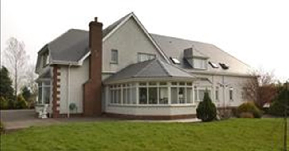 Caldhame Lodge - Crumlin - Discover Northern Ireland