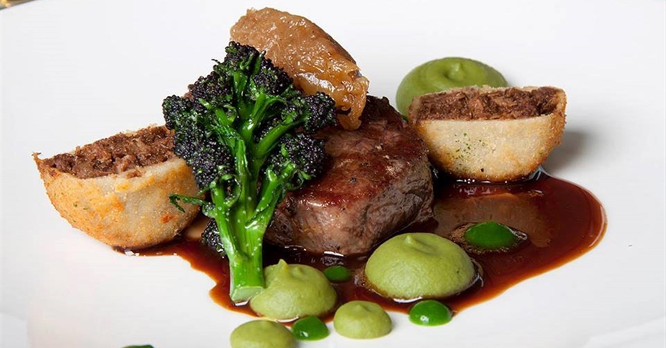 Browns Bonds Hill - Restaurant in Derry~Londonderry, Londonderry/Derry ...