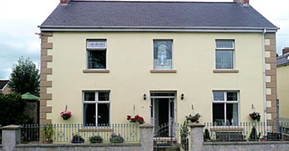 Rose Park House - Derry - Discover Northern Ireland