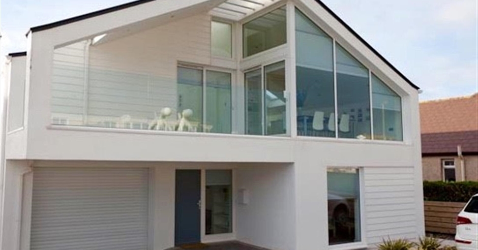 The White House - Portrush - Discover Northern Ireland