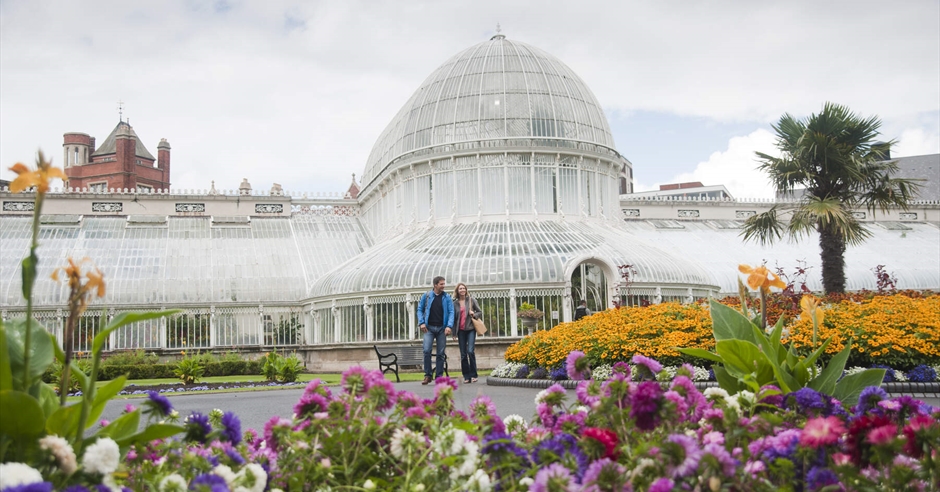 Belfast Botanic Gardens and Palm House - Belfast - Discover Northern ...