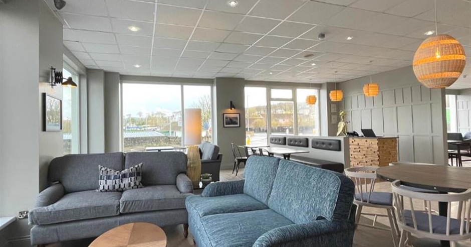 Marine Hotel Ballycastle - Ballycastle - Discover Northern Ireland