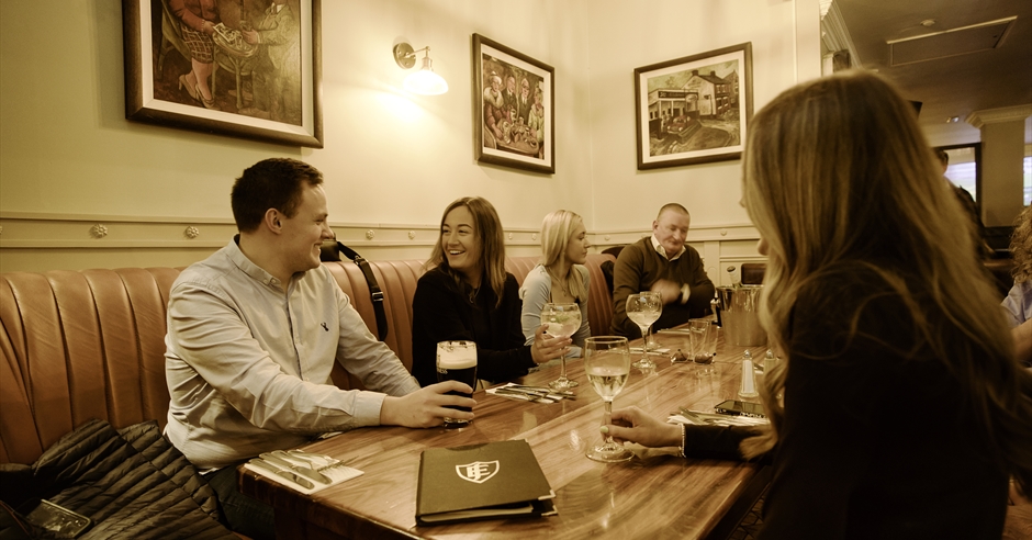 The Errigle Inn - Belfast - Discover Northern Ireland