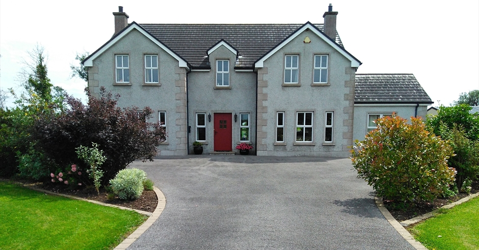 Inishmore Island B&B - Enniskillen - Discover Northern Ireland
