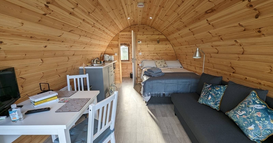 Orchard Luxe Glamping Pod - Dungannon - Discover Northern Ireland