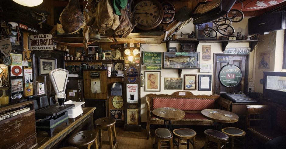 Peadar O'Donnells - Derry~Londonderry - Discover Northern Ireland