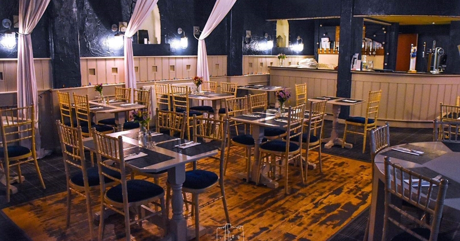 Dobbins Inn Bar & Restaurant - Carrickfergus - Discover Northern Ireland